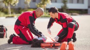 7 Life Saving Skills You Must Know to Save Lives in Emergencies